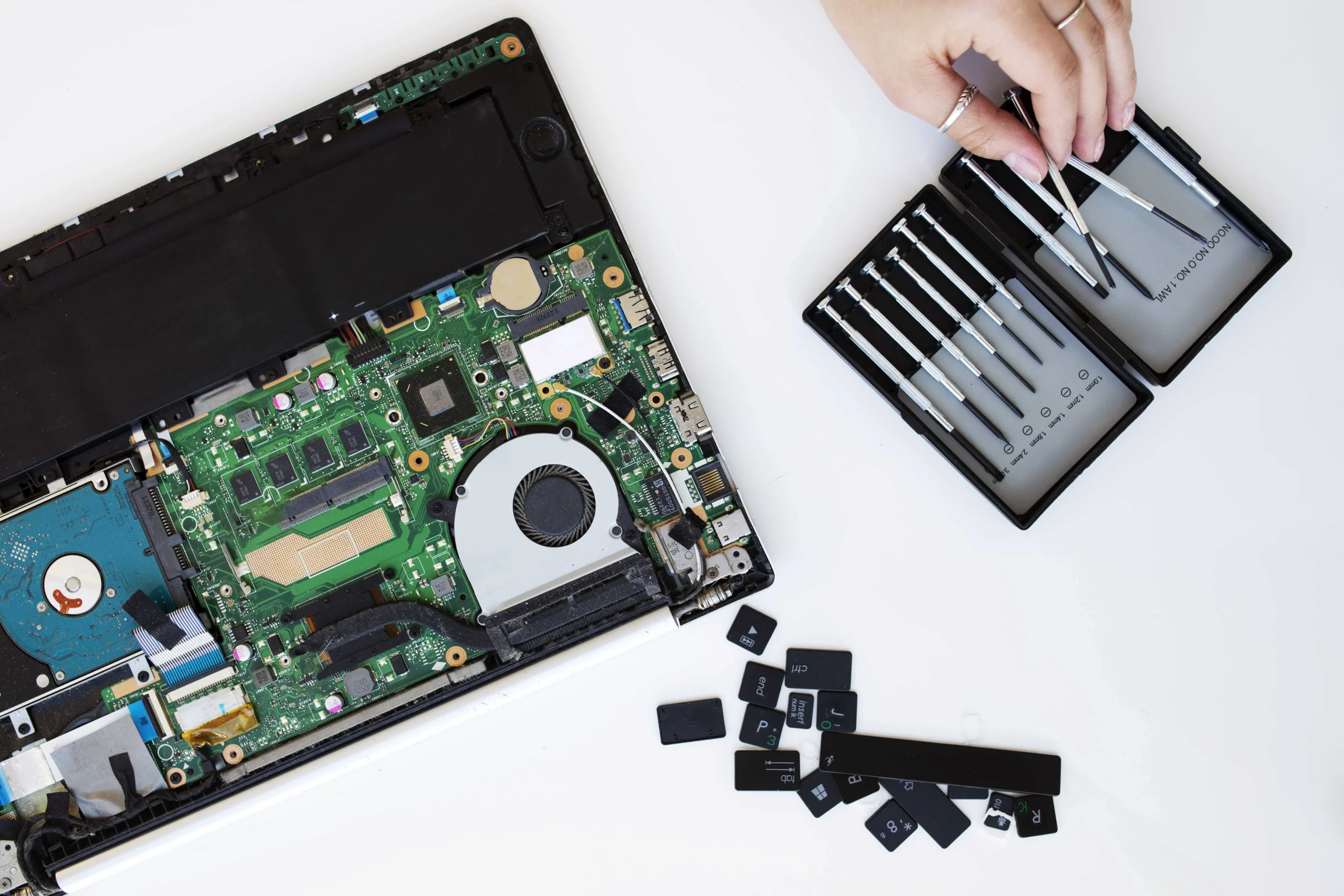 Laptop Repair in Sharjah | Free Pickup & Same-Day Laptop Fixes